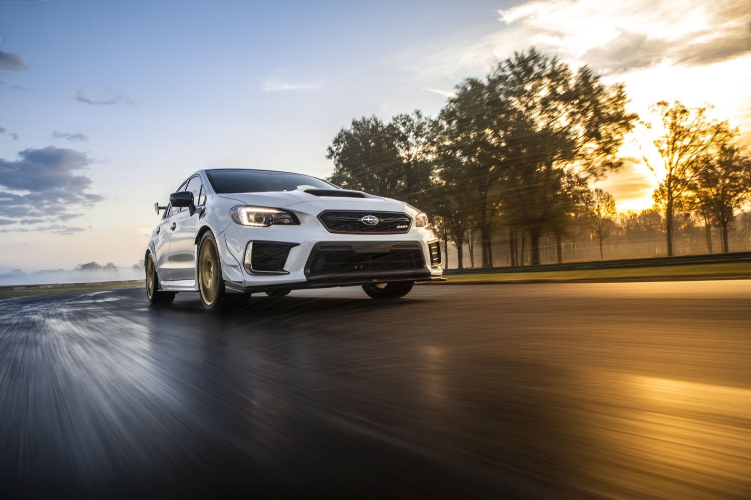 Subaru WRX STI (facelift 2018) S209 2.5 (341 Hp) AWD